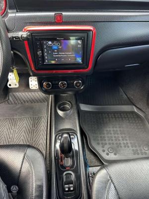 Balts Ligier JS 50 2018 Šauļi, ar dzinēja tilpumu 0.50 L un nobraukumu 50 tūkst. km par 7950 €, foto 24 vietnē AUTOMOTO.COM.LV