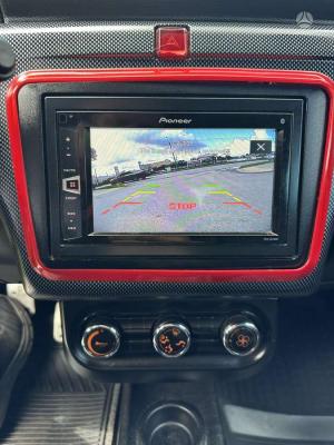 Balts Ligier JS 50 2018 Šauļi, ar dzinēja tilpumu 0.50 L un nobraukumu 50 tūkst. km par 7950 €, foto 25 vietnē AUTOMOTO.COM.LV