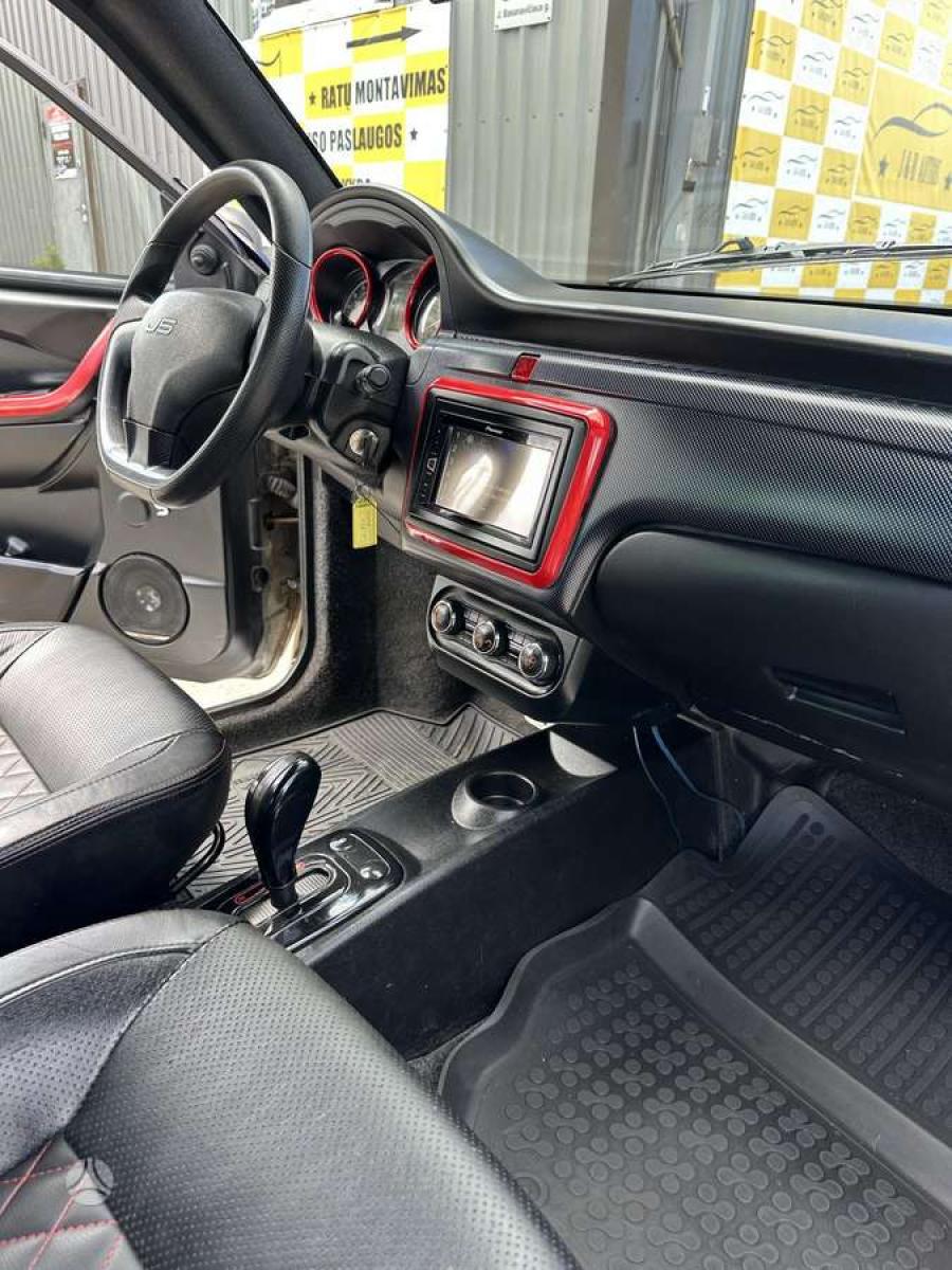Balts Ligier JS 50 2018 Šauļi, ar dzinēja tilpumu 0.50 L un nobraukumu 50 tūkst. km par 7950 €, foto 27 vietnē AUTOMOTO.COM.LV