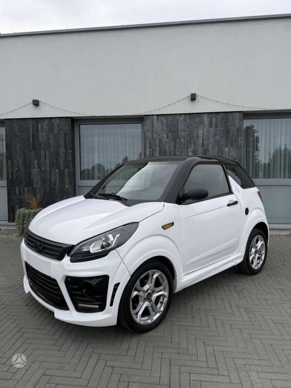 Лижье JS 50 2019 в Алитус на AUTOMOTO.COM.LV Белый Лижье JS 50 2019 в Алитус, объемом двигателя 0.50 л и пробегом 43 тыс. км за 8700 €, фото 8 на AUTOMOTO.COM.LV