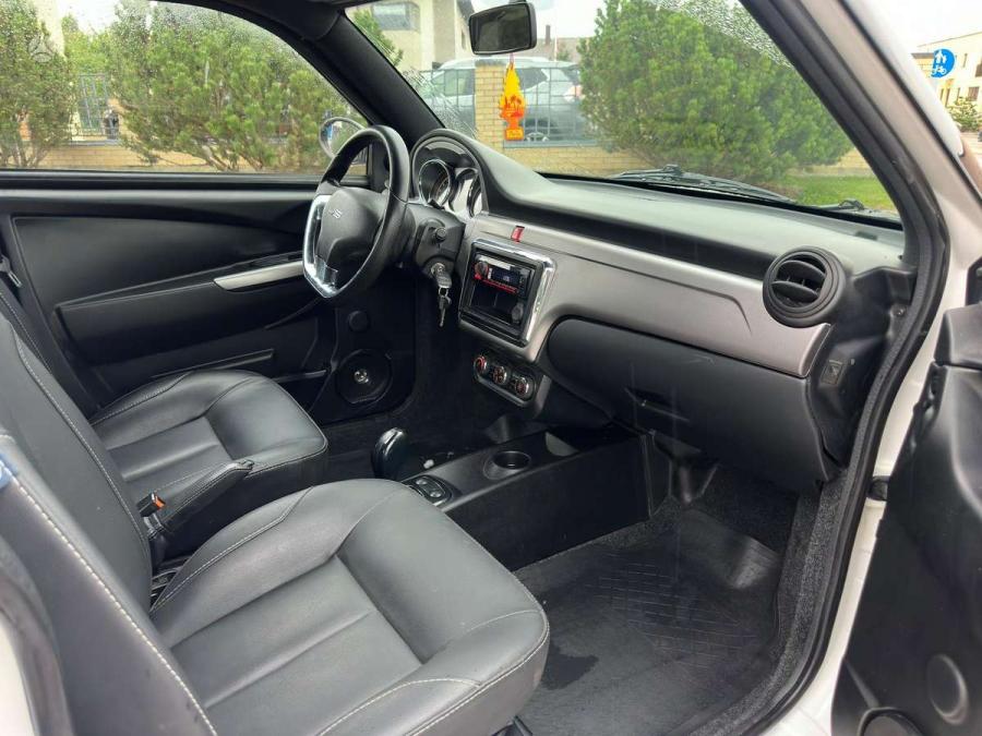 Balts Ligier JS 50 2020 Tauragė, ar dzinēja tilpumu 0.00 L un nobraukumu 36 tūkst. km par 7400 €, foto 12 vietnē AUTOMOTO.COM.LV
