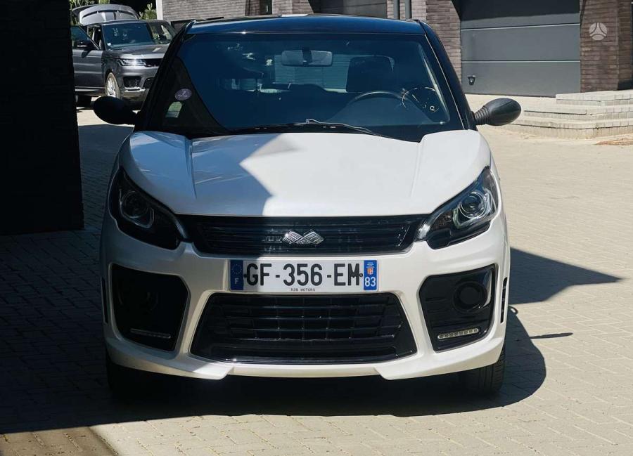 Balts Ligier JS 50 2022 Viļņa, ar dzinēja tilpumu 4.90 L un nobraukumu 27 tūkst. km par 9999 €, foto 3 vietnē AUTOMOTO.COM.LV