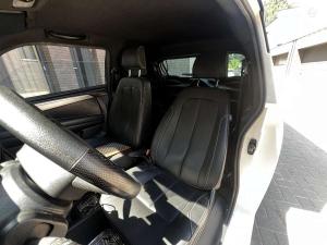 Balts Ligier JS 50 2022 Viļņa, ar dzinēja tilpumu 4.90 L un nobraukumu 27 tūkst. km par 9999 €, foto 10 vietnē AUTOMOTO.COM.LV