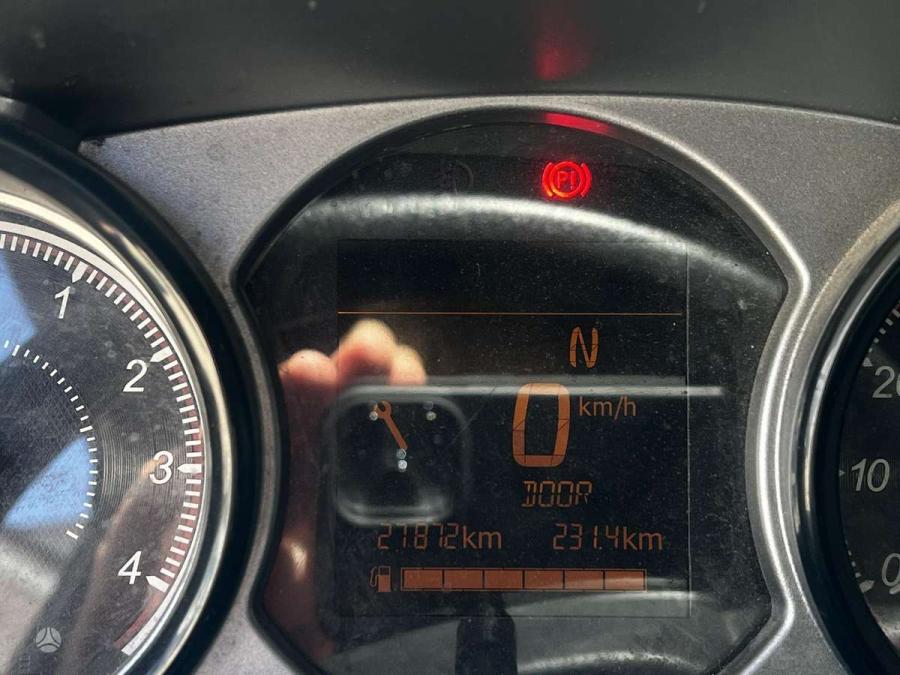 Balts Ligier JS 50 2022 Viļņa, ar dzinēja tilpumu 0.49 L un nobraukumu 27 tūkst. km par 9999 €, foto 13 vietnē AUTOMOTO.COM.LV