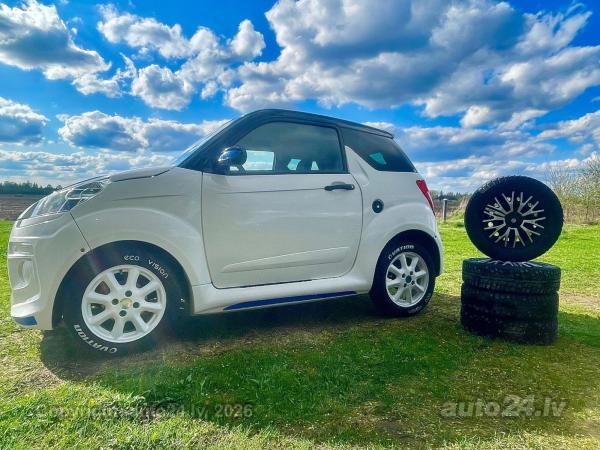 Balts Ligier JS 50 2013 Tallina, ar dzinēja tilpumu 0.48 L un nobraukumu 0 tūkst. km par 4999 €, foto 7 vietnē AUTOMOTO.COM.LV