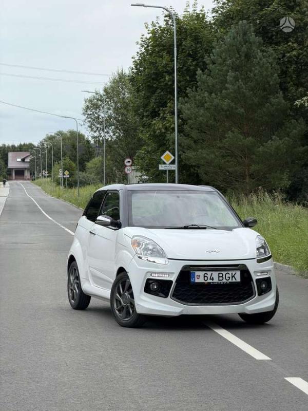 Balts Ligier JS 50 2015 Klaipėda, ar dzinēja tilpumu 0.48 L un nobraukumu 94 tūkst. km par 5500 €, foto 2 vietnē AUTOMOTO.COM.LV