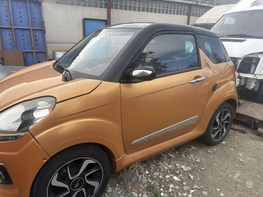 Dzeltens Ligier JS 50 2014 Ukmergė, ar dzinēja tilpumu 0.50 L un nobraukumu 33 tūkst. km par 4350 €, foto 6 vietnē AUTOMOTO.COM.LV