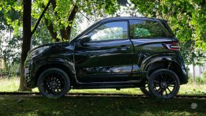 Melns Ligier JS 60 2023 Raseiniai, ar dzinēja tilpumu 0.50 L un nobraukumu 19 tūkst. km par 12500 €, foto 3 vietnē AUTOMOTO.COM.LV