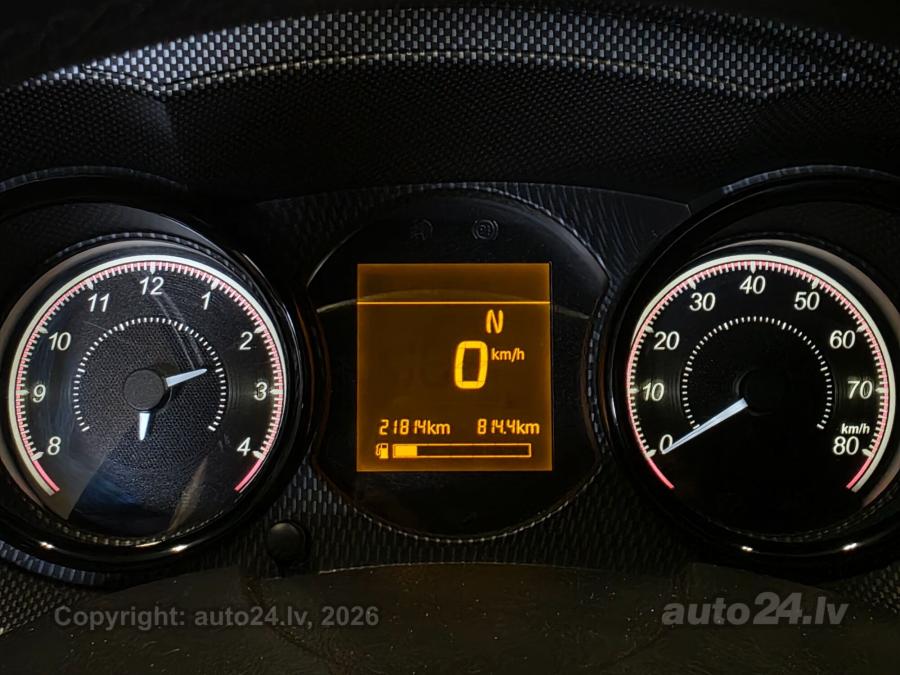 Melns Ligier JS 60 2022 Tallina, ar dzinēja tilpumu 0.49 L un nobraukumu 22 tūkst. km par 13490 €, foto 14 vietnē AUTOMOTO.COM.LV