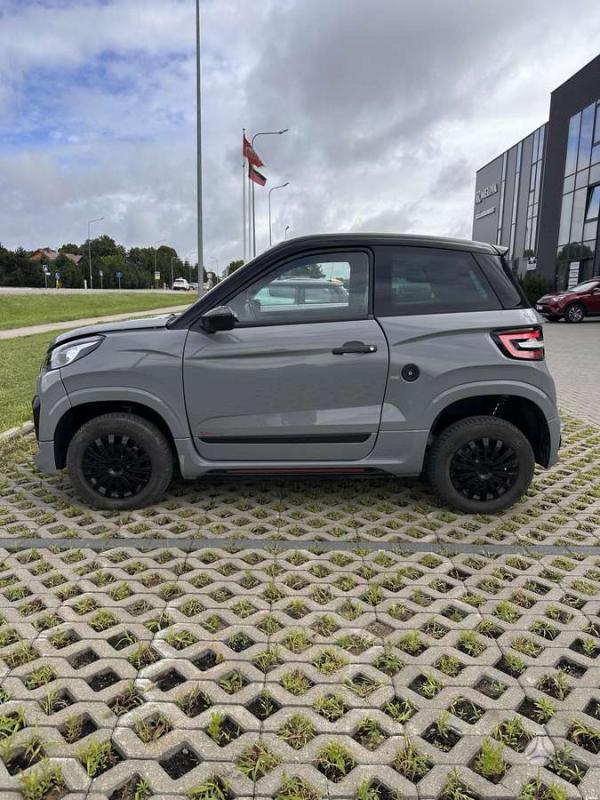 Pelēks Ligier JS 60 2024 Kauņa, ar dzinēja tilpumu 0.00 L un nobraukumu 4 tūkst. km par 14700 €, foto 2 vietnē AUTOMOTO.COM.LV