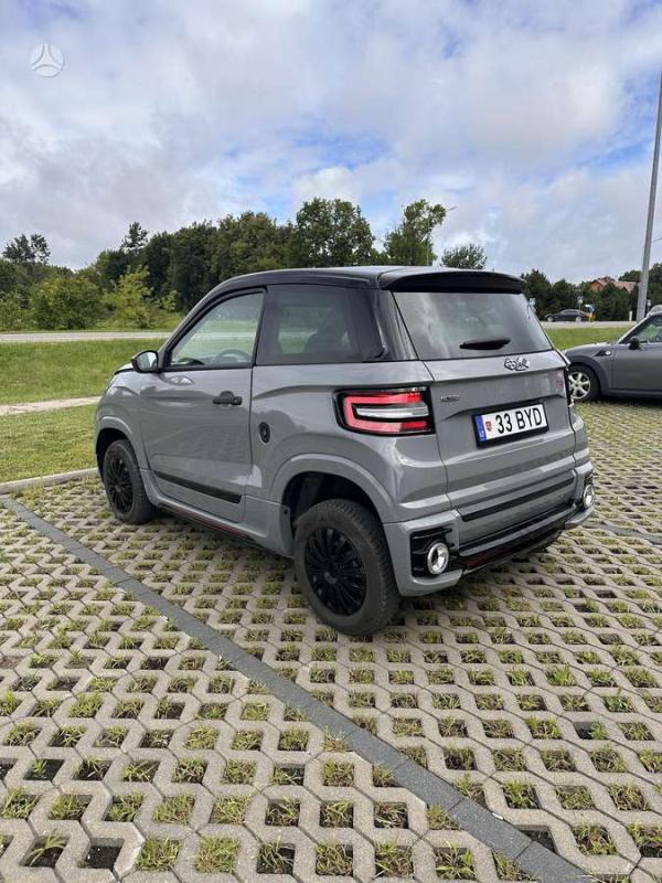 Pelēks Ligier JS 60 2024 Kauņa, ar dzinēja tilpumu 0.00 L un nobraukumu 4 tūkst. km par 14700 €, foto 3 vietnē AUTOMOTO.COM.LV