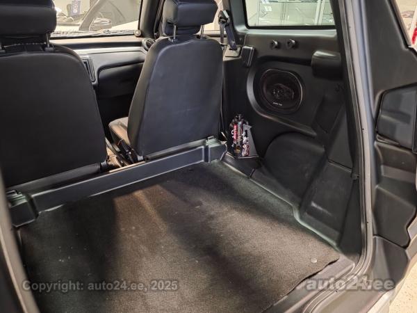 Pelēks Ligier JS 60 2021 Tallina, ar dzinēja tilpumu 0.48 L un nobraukumu 30 tūkst. km par 14790 €, foto 11 vietnē AUTOMOTO.COM.LV