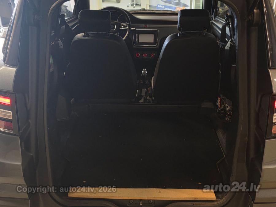 Pelēks Ligier JS 60 2021 Tallina, ar dzinēja tilpumu 0.48 L un nobraukumu 56 tūkst. km par 14790 €, foto 11 vietnē AUTOMOTO.COM.LV