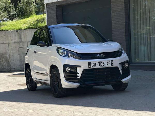 Balts Ligier JS 60 2021 Viļņa, ar dzinēja tilpumu 0.50 L un nobraukumu 17 tūkst. km par 11990 €, foto 3 vietnē AUTOMOTO.COM.LV