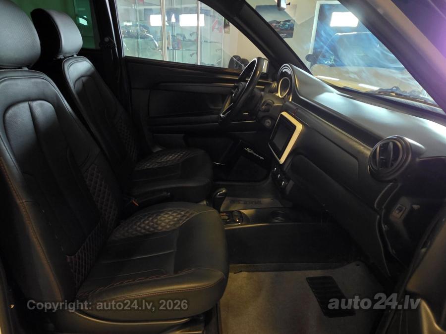 White Ligier JS 60 2022 in Tallinn, with an engine capacity of 0.49 L and mileage of 35 thousand km for 13990 €, photo 9 on AUTOMOTO.COM.LV