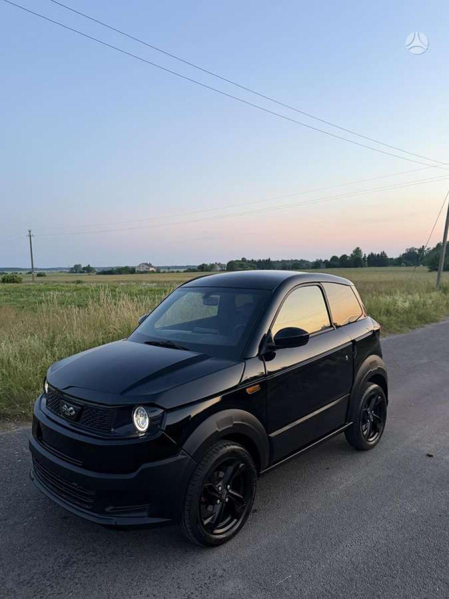 Melns Ligier Myli 2025 Tauragė, ar dzinēja tilpumu 0.00 L un nobraukumu 856 tūkst. km par 14799 €, foto 1 vietnē AUTOMOTO.COM.LV