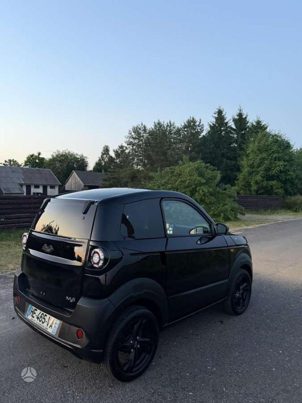 Melns Ligier Myli 2025 Tauragė, ar dzinēja tilpumu 0.00 L un nobraukumu 856 tūkst. km par 14799 €, foto 4 vietnē AUTOMOTO.COM.LV