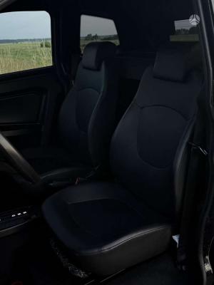 Melns Ligier Myli 2025 Tauragė, ar dzinēja tilpumu 0.00 L un nobraukumu 856 tūkst. km par 14799 €, foto 14 vietnē AUTOMOTO.COM.LV
