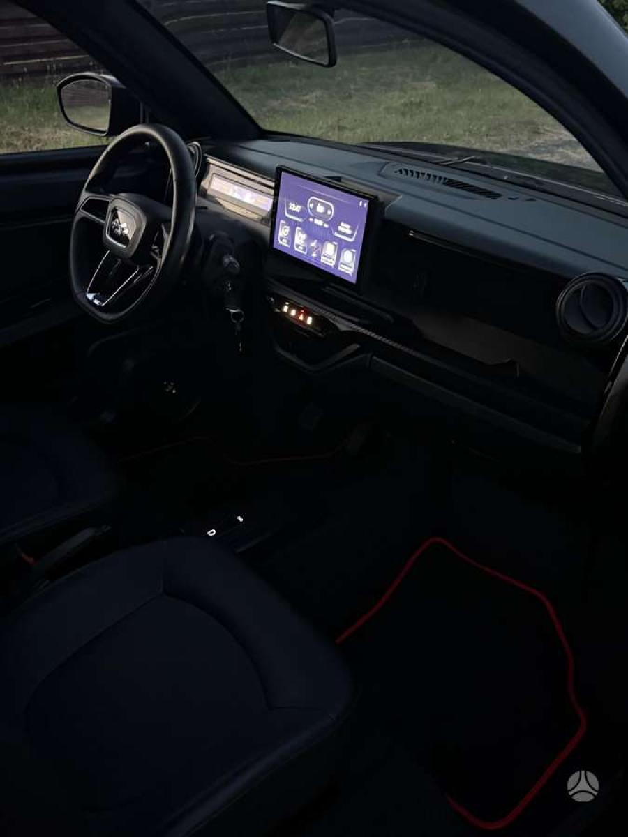 Melns Ligier Myli 2025 Tauragė, ar dzinēja tilpumu 0.00 L un nobraukumu 856 tūkst. km par 14799 €, foto 16 vietnē AUTOMOTO.COM.LV