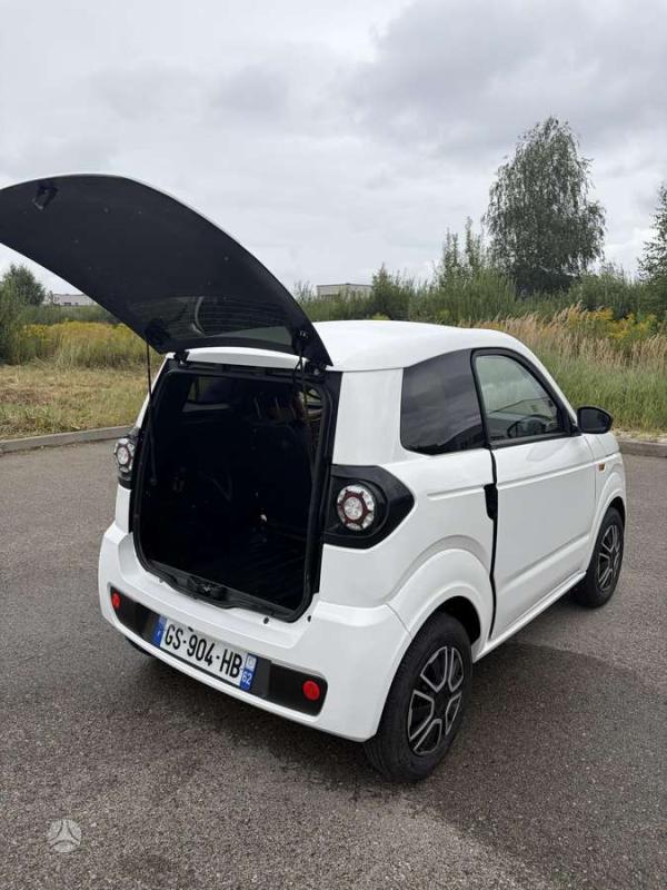 Balts Ligier Myli 2023 Kauņa, ar dzinēja tilpumu 0.00 L un nobraukumu 9 tūkst. km par 10900 €, foto 4 vietnē AUTOMOTO.COM.LV