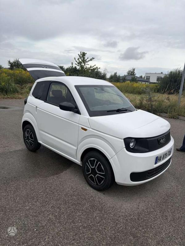 Balts Ligier Myli 2023 Kauņa, ar dzinēja tilpumu 0.00 L un nobraukumu 9 tūkst. km par 10900 €, foto 5 vietnē AUTOMOTO.COM.LV