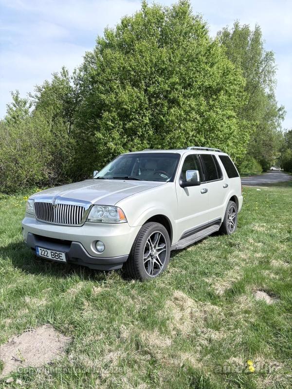 Beige Lincoln Aviator 2003 in Parnu, with an engine capacity of 4.60 L and mileage of 189 thousand km for 4000 €, photo 1 on AUTOMOTO.COM.LV