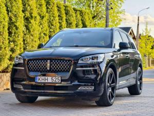Melns Lincoln Aviator 2021 Šauļi, ar dzinēja tilpumu 3.00 L un nobraukumu 89 tūkst. km par 48500 €, foto  vietnē AUTOMOTO.COM.LV