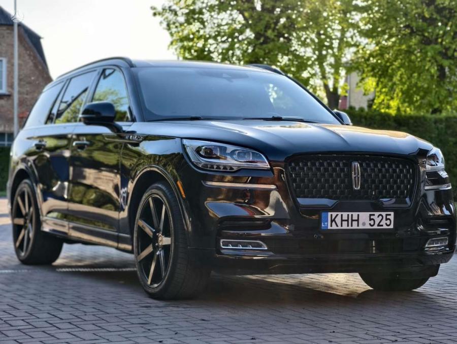Melns Lincoln Aviator 2021 Šauļi, ar dzinēja tilpumu 3.00 L un nobraukumu 89 tūkst. km par 48500 €, foto 4 vietnē AUTOMOTO.COM.LV