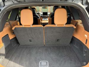 Melns Lincoln Aviator 2021 Šauļi, ar dzinēja tilpumu 3.00 L un nobraukumu 89 tūkst. km par 48500 €, foto 24 vietnē AUTOMOTO.COM.LV