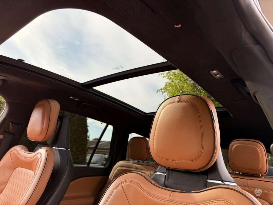 Melns Lincoln Aviator 2021 Šauļi, ar dzinēja tilpumu 3.00 L un nobraukumu 89 tūkst. km par 48500 €, foto 31 vietnē AUTOMOTO.COM.LV