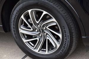 Melns Lincoln Aviator 2023 Viļņa, ar dzinēja tilpumu 2.96 L un nobraukumu 114 tūkst. km par 29500 €, foto 6 vietnē AUTOMOTO.COM.LV