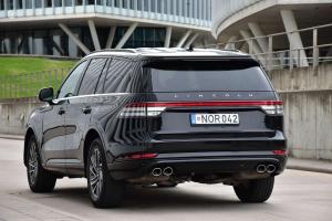 Melns Lincoln Aviator 2023 Viļņa, ar dzinēja tilpumu 2.96 L un nobraukumu 114 tūkst. km par 29500 €, foto 11 vietnē AUTOMOTO.COM.LV