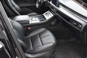 Melns Lincoln Aviator 2023 Viļņa, ar dzinēja tilpumu 2.96 L un nobraukumu 114 tūkst. km par 29500 €, foto 16 vietnē AUTOMOTO.COM.LV