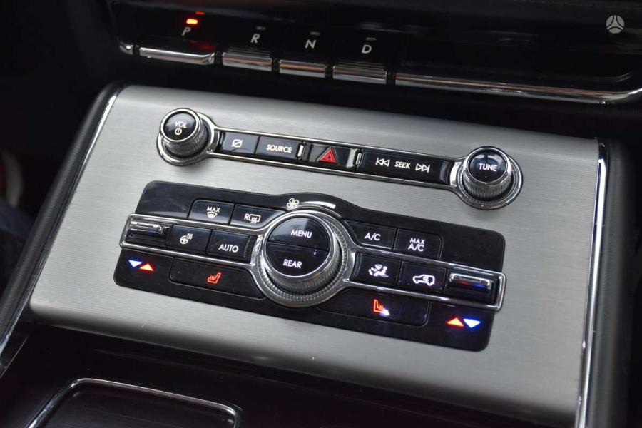 Melns Lincoln Aviator 2023 Viļņa, ar dzinēja tilpumu 2.96 L un nobraukumu 114 tūkst. km par 29500 €, foto 38 vietnē AUTOMOTO.COM.LV