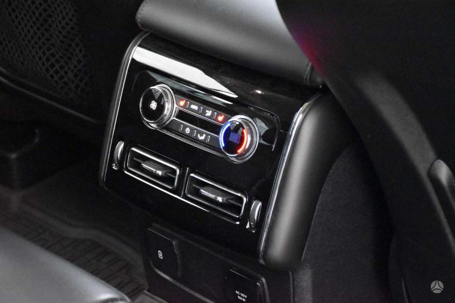 Melns Lincoln Aviator 2023 Viļņa, ar dzinēja tilpumu 3.00 L un nobraukumu 114 tūkst. km par 25990 €, foto 14 vietnē AUTOMOTO.COM.LV
