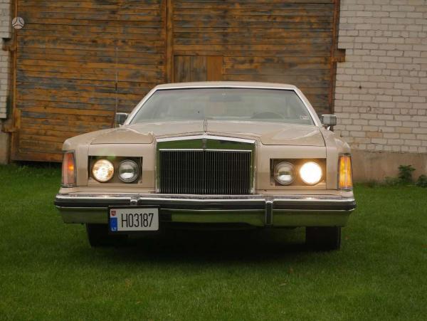 Brūns Lincoln Continental 1978 Viļņa, ar dzinēja tilpumu 7.50 L un nobraukumu 60 tūkst. km par 18000 €, foto 8 vietnē AUTOMOTO.COM.LV