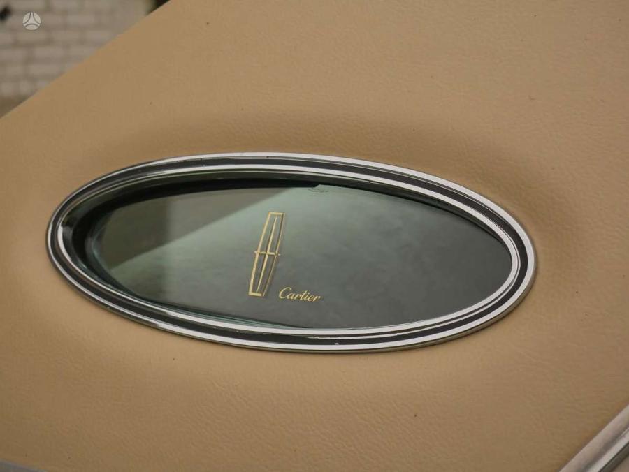 Brūns Lincoln Continental 1978 Viļņa, ar dzinēja tilpumu 7.50 L un nobraukumu 60 tūkst. km par 18000 €, foto 12 vietnē AUTOMOTO.COM.LV