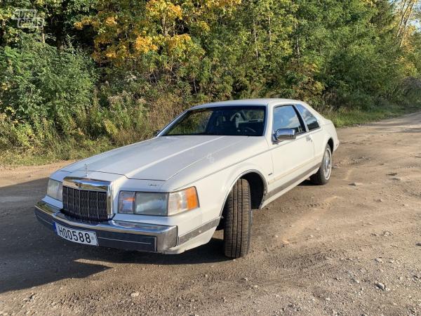 Balts Lincoln Mark 1990 Viļņa, ar dzinēja tilpumu 5.00 L un nobraukumu 44 tūkst. km par 17500 €, foto 1 vietnē AUTOMOTO.COM.LV