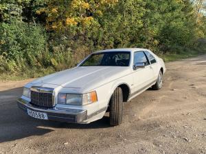White Lincoln Mark 1990 in Vilnius, with an engine capacity of 5.00 L and mileage of 44 thousand km for 17500 €, photo  on AUTOMOTO.COM.LV
