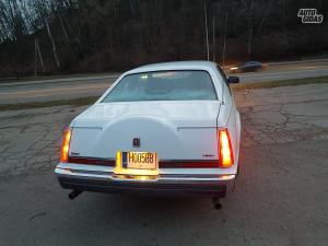 White Lincoln Mark 1990 in Vilnius, with an engine capacity of 5.00 L and mileage of 44 thousand km for 17500 €, photo 4 on AUTOMOTO.COM.LV