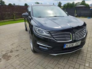 Black Lincoln MKC 2015 in Kaisiadorys, with an engine capacity of 2.00 L and mileage of 126 thousand km for 9500 €, photo 3 on AUTOMOTO.COM.LV