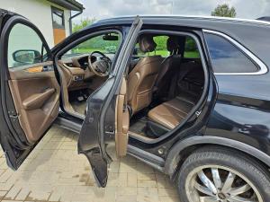 Black Lincoln MKC 2015 in Kaisiadorys, with an engine capacity of 2.00 L and mileage of 126 thousand km for 9500 €, photo 5 on AUTOMOTO.COM.LV