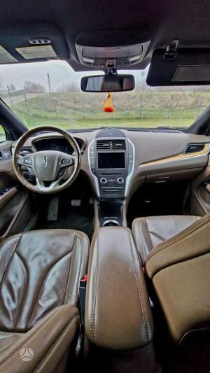 Black Lincoln MKC 2015 in Kaisiadorys, with an engine capacity of 2.00 L and mileage of 126 thousand km for 9500 €, photo 22 on AUTOMOTO.COM.LV