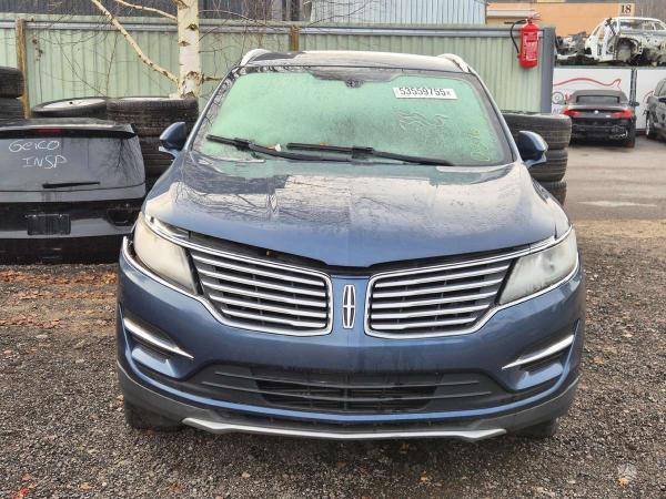 Zils Lincoln MKC 2018 Viļņa, ar dzinēja tilpumu 2.00 L un nobraukumu 126 tūkst. km par 9400 €, foto 5 vietnē AUTOMOTO.COM.LV