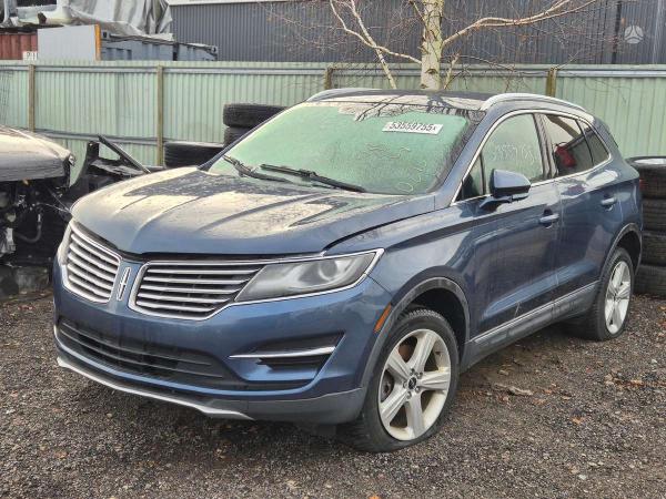 Zils Lincoln MKC 2018 Viļņa, ar dzinēja tilpumu 2.00 L un nobraukumu 126 tūkst. km par 9400 €, foto 1 vietnē AUTOMOTO.COM.LV