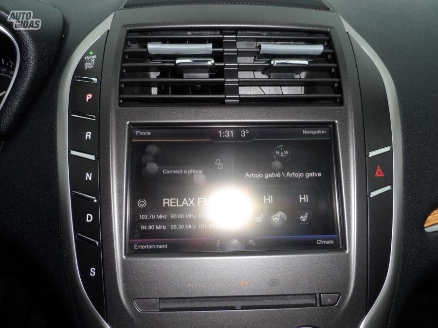 White Lincoln MKC 2015 in Klaipeda, with an engine capacity of 2.00 L and mileage of 110 thousand km for 12800 €, photo 22 on AUTOMOTO.COM.LV