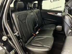 Black Lincoln MKX 2017 in Vilnius, with an engine capacity of 3.73 L and mileage of 168 thousand km for 14900 €, photo 12 on AUTOMOTO.COM.LV