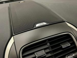Black Lincoln MKX 2017 in Vilnius, with an engine capacity of 3.73 L and mileage of 168 thousand km for 14900 €, photo 31 on AUTOMOTO.COM.LV