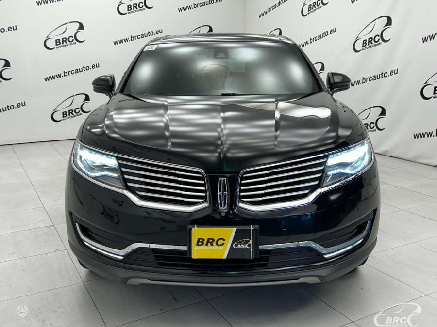Black Lincoln MKX 2017 in Vilnius, with an engine capacity of 3.73 L and mileage of 168 thousand km for 14900 €, photo 32 on AUTOMOTO.COM.LV