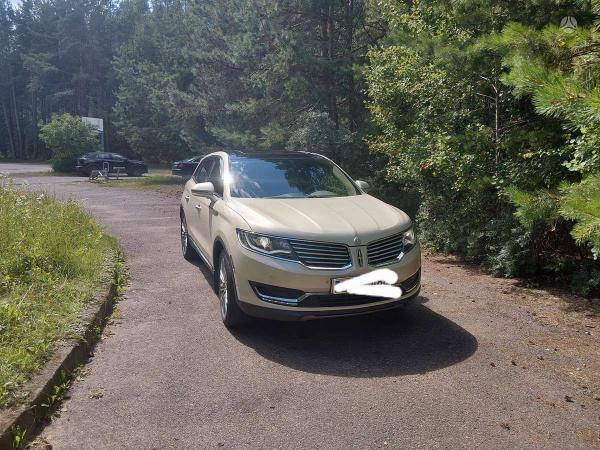 Brown Lincoln MKX 2016 in Vilnius, with an engine capacity of 2.69 L and mileage of 116 thousand km for 12500 €, photo 2 on AUTOMOTO.COM.LV